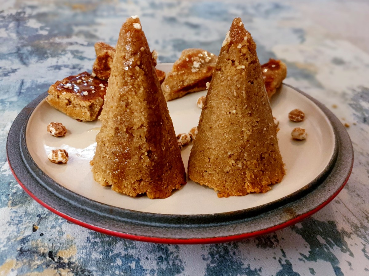 Tiger Nut Cake: c. 1400 B.C. – The Past is a Foreign Pantry